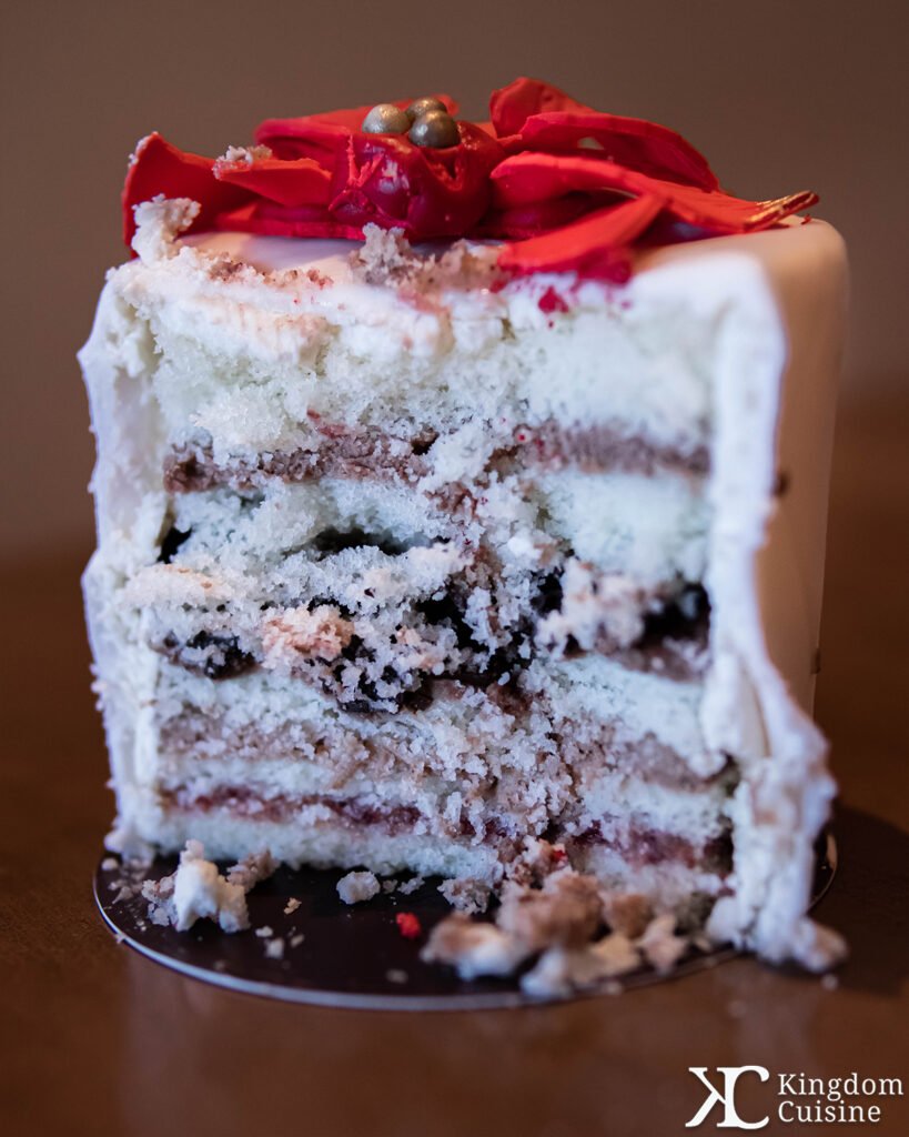 Poinsettia Petit Cake